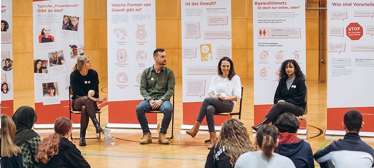 „Orange the World“: ZUSAMMEN:ÖSTERREICH-Schulbesuch zu Mädchenförderung ...